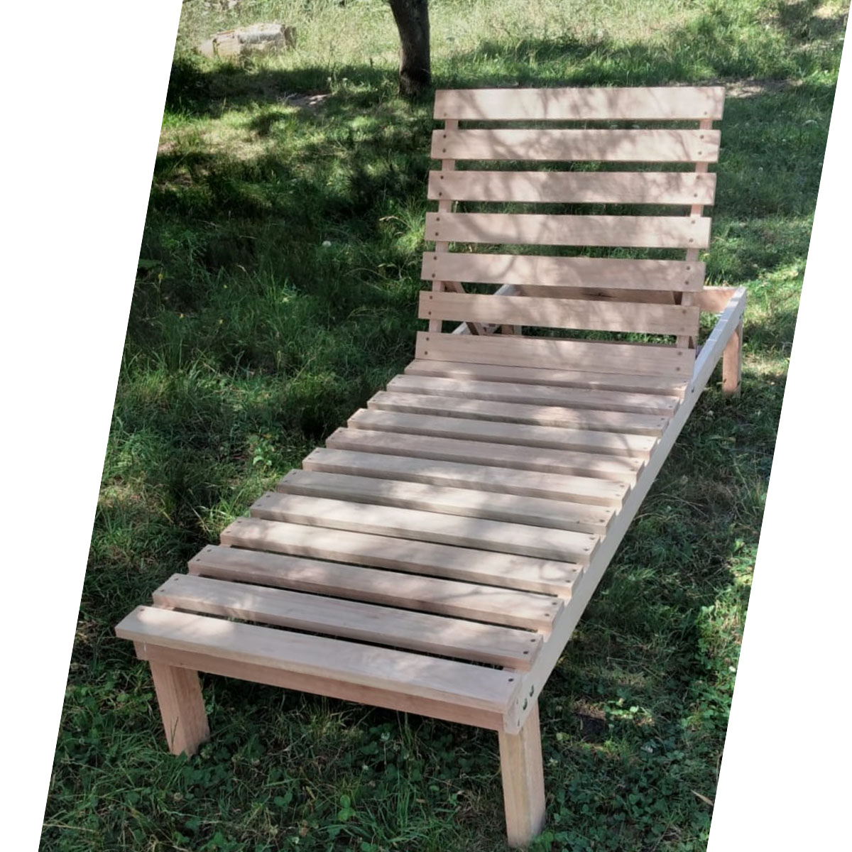 Reposera en Eucaliptus – Carpinteria – El Raka